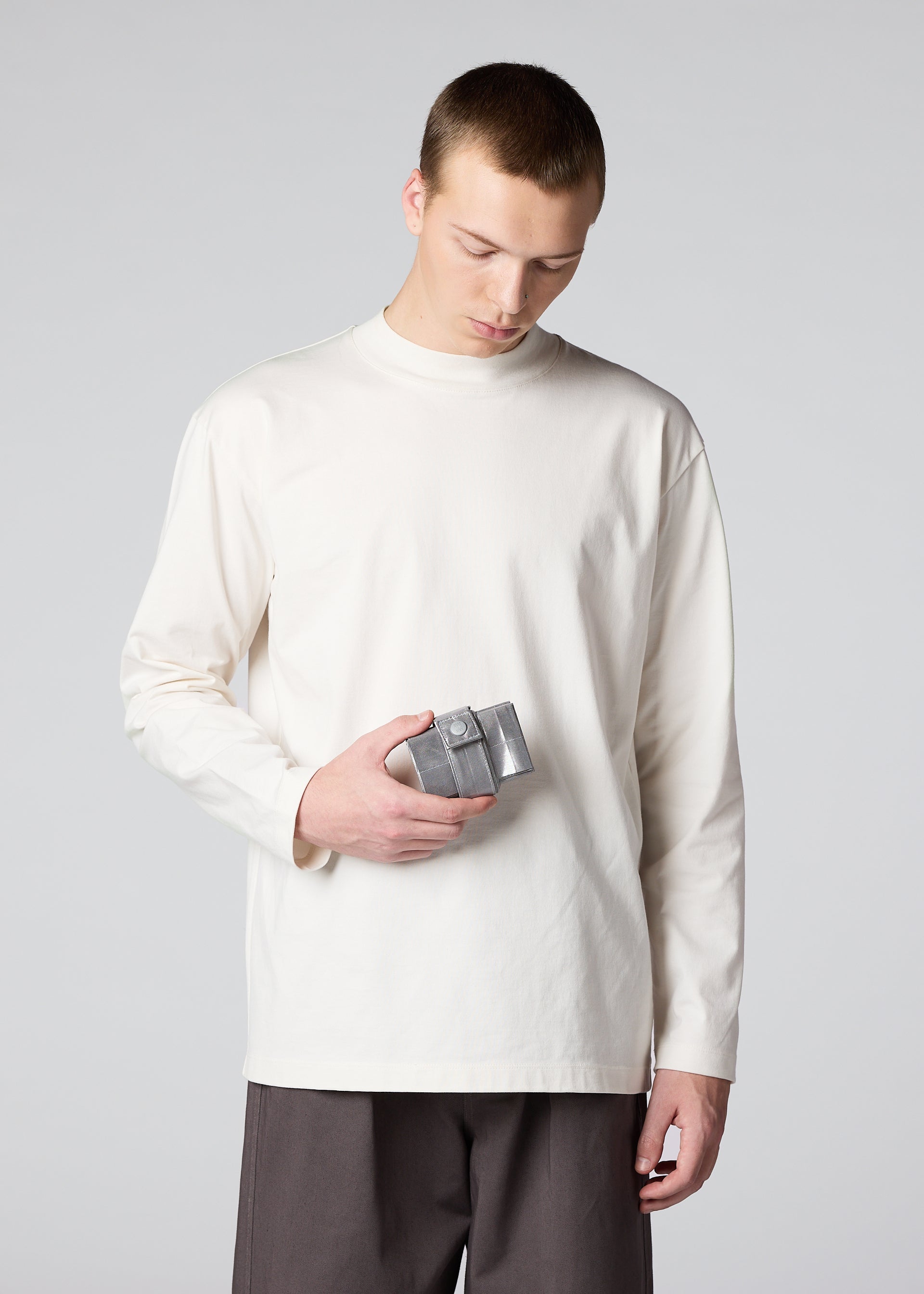 PATA PATA METALLIC Bag Silver – ISSEY MIYAKE EU